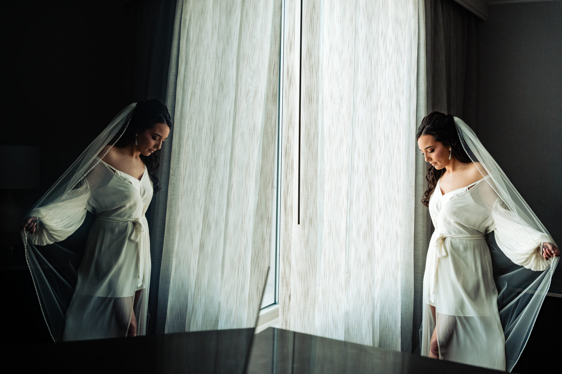 How to Include Boudoir Photos in Your Wedding | La Reine Boudoir